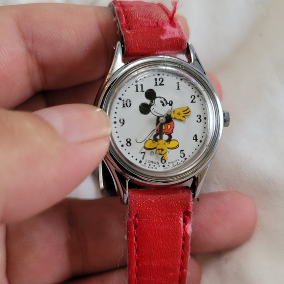 Disney | Accessories | Vintage Red Mickey Mouse Disney Lorus Quartz ...